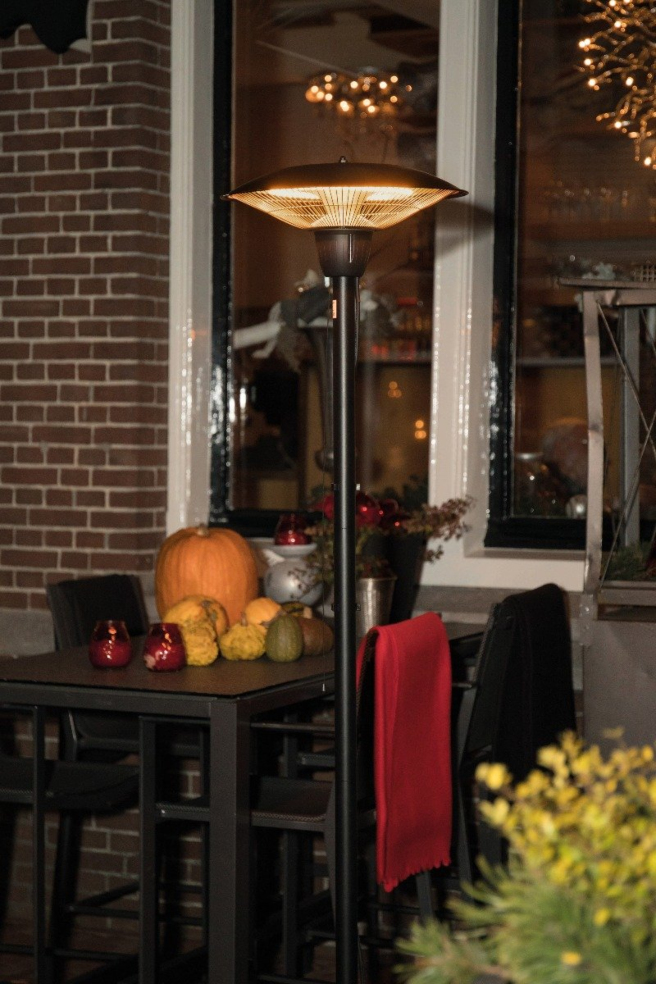 Sunred Barcelona Standing Heater 1500 | Firepit-online.com